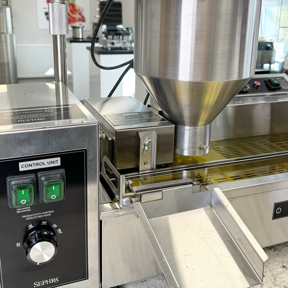 Sephra Duo Lane 240 Commercial Donut Machine & Case of Mix