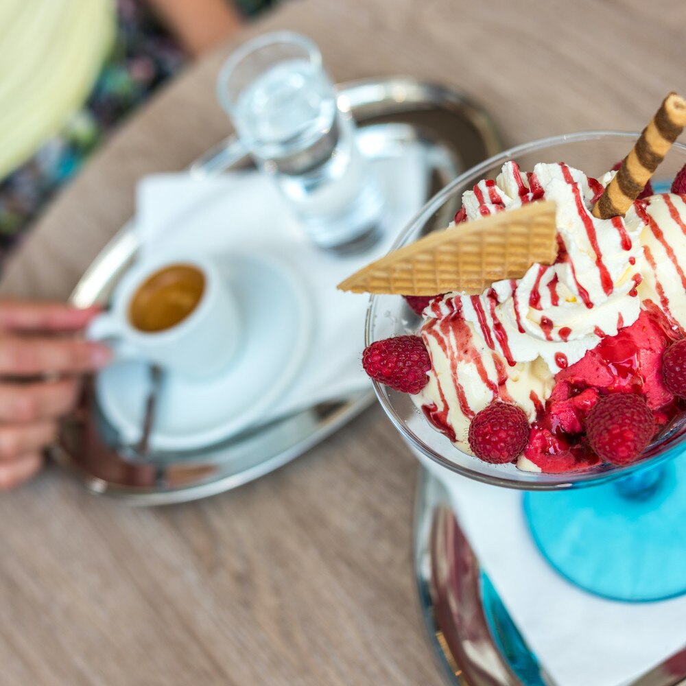 Sephra Raspberry Topping Sauce 1kg